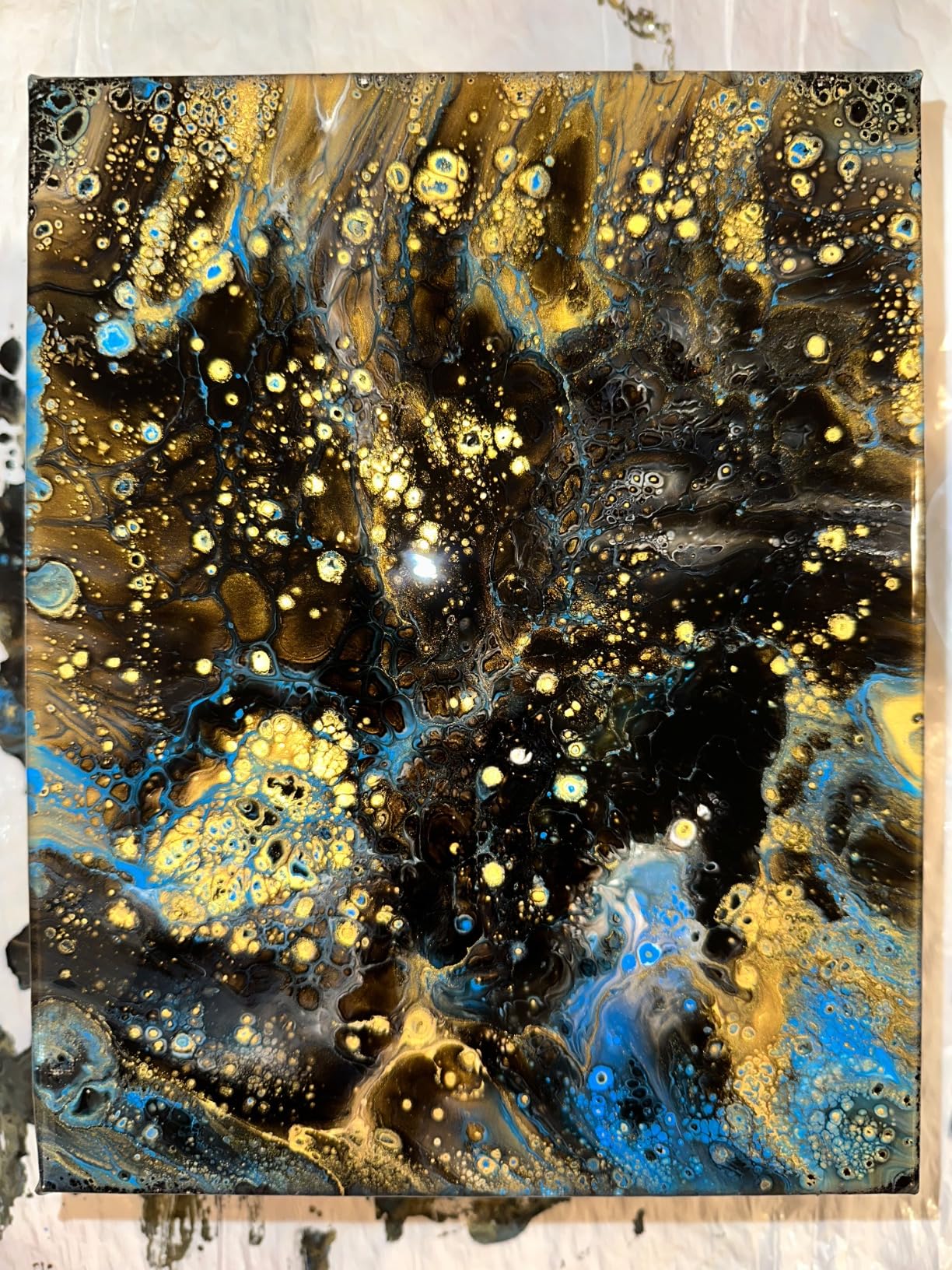 12 Best Fluid Acrylic Paints for Pouring (June 2026) Top Picks